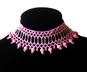 Free pattern for choker necklace Jenner | Beads Magic
