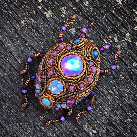 Amazing beaded insects by Lana Evgan | Beads Magic