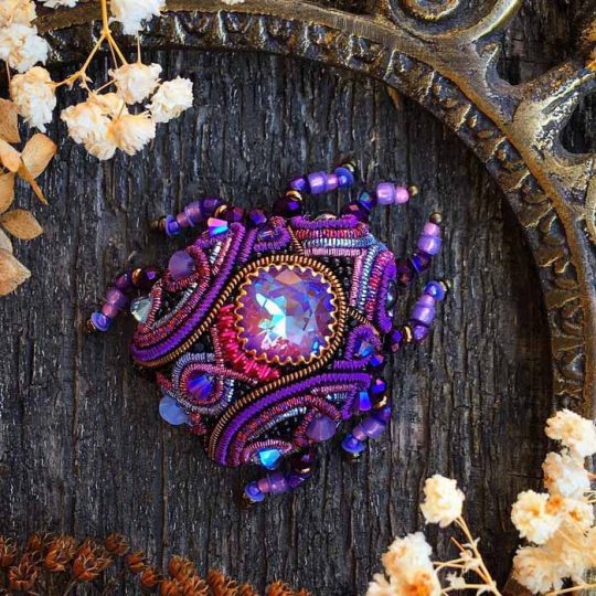 Amazing beaded insects by Lana Evgan | Beads Magic