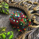 Amazing beaded insects by Lana Evgan | Beads Magic